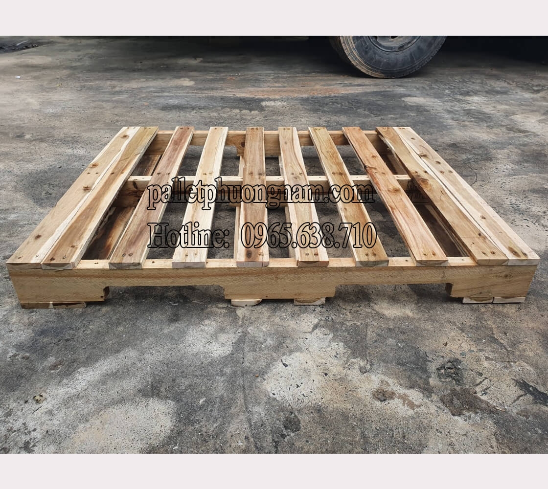 Pallet Gỗ Tràm Kích Thước 1300x1150